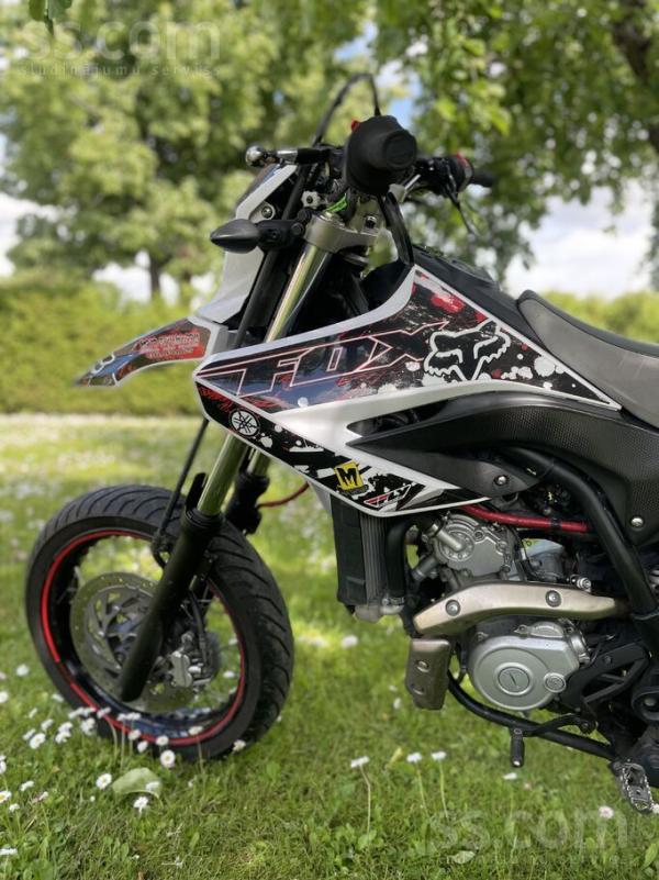 Yamaha WR 125X 2012 Telšiai, ar dzinēja tilpumu 0.13 L un nobraukumu 0 tūkst. km par 2350 €, foto 2 vietnē AUTOMOTO.COM.LV