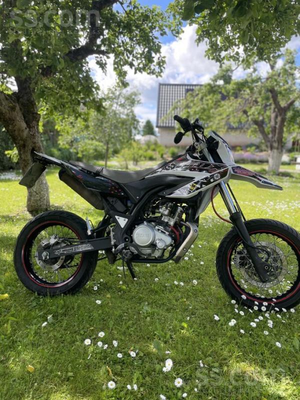Yamaha WR 125X 2012 Telšiai, ar dzinēja tilpumu 0.13 L un nobraukumu 0 tūkst. km par 2350 €, foto 5 vietnē AUTOMOTO.COM.LV