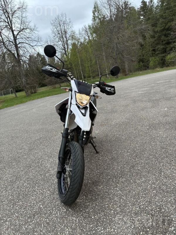 Yamaha WR 125X 2013 Limbaži, ar dzinēja tilpumu 0.13 L un nobraukumu 0 tūkst. km par 2450 €, foto 1 vietnē AUTOMOTO.COM.LV