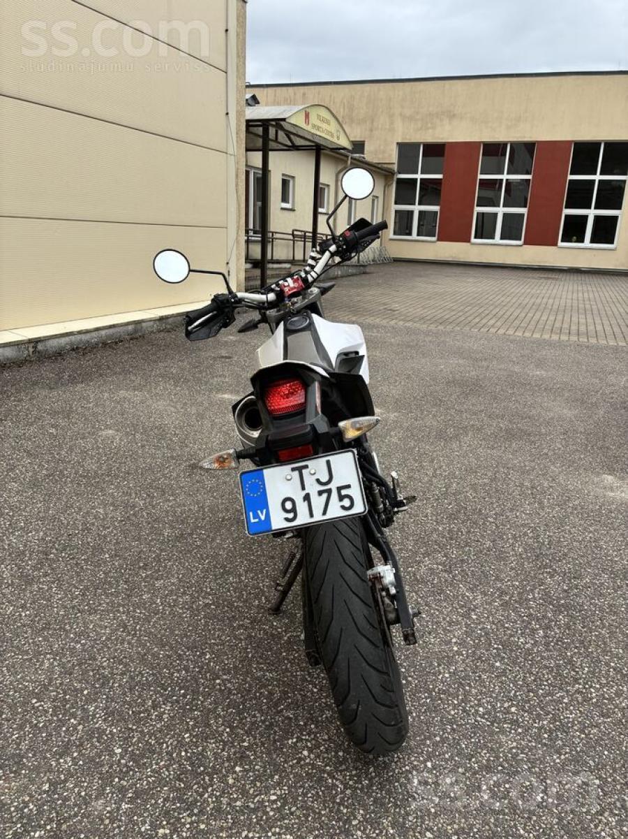 Ямаха WR 125X 2013 в Лимбажи, объемом двигателя 0.13 л и пробегом 0 тыс. км за 2450 €, фото 6 на AUTOMOTO.COM.LV