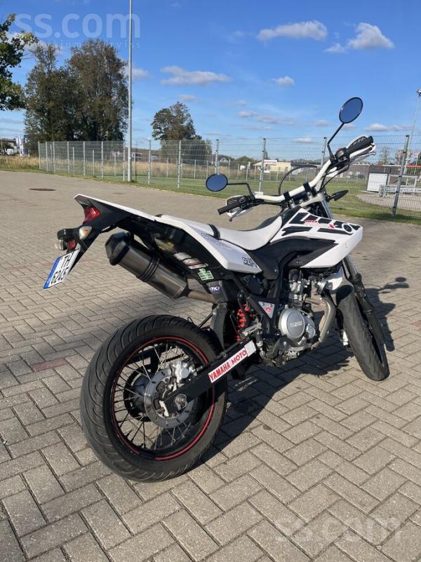 Ямаха WR 125X 2013 в Рига, объемом двигателя 0.13 л и пробегом 0 тыс. км за 2400 €, фото 2 на AUTOMOTO.COM.LV