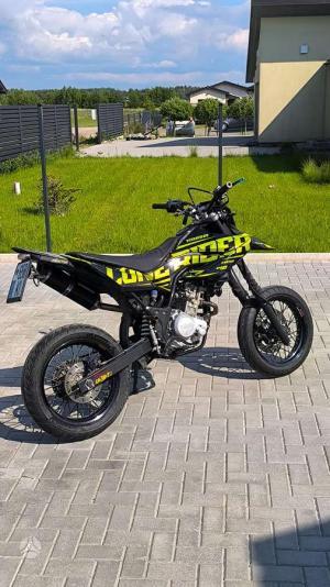 Yamaha WR 125X 2013 Klaipėda, ar dzinēja tilpumu 0.13 L un nobraukumu 30 tūkst. km par 2650 €, foto 3 vietnē AUTOMOTO.COM.LV