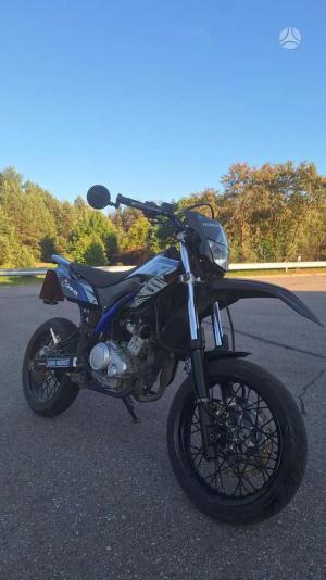 Yamaha WR 125X 2013 in Anyksciai, with an engine capacity of 0.13 L and mileage of 31 thousand km for 2200 €, photo 5 on AUTOMOTO.COM.LV