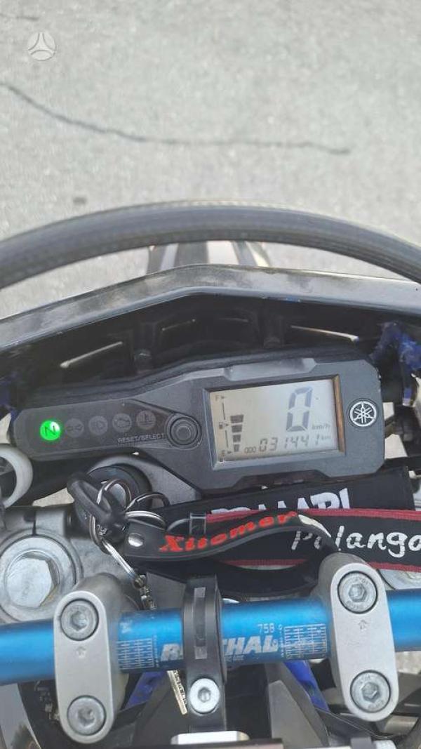 Yamaha WR 125X 2013 in Anyksciai, with an engine capacity of 0.13 L and mileage of 31 thousand km for 2200 €, photo 7 on AUTOMOTO.COM.LV
