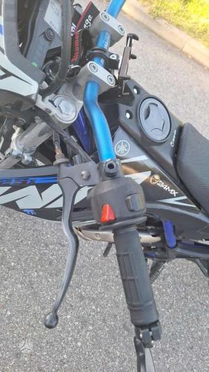 Yamaha WR 125X 2013 in Anyksciai, with an engine capacity of 0.13 L and mileage of 31 thousand km for 2200 €, photo 10 on AUTOMOTO.COM.LV