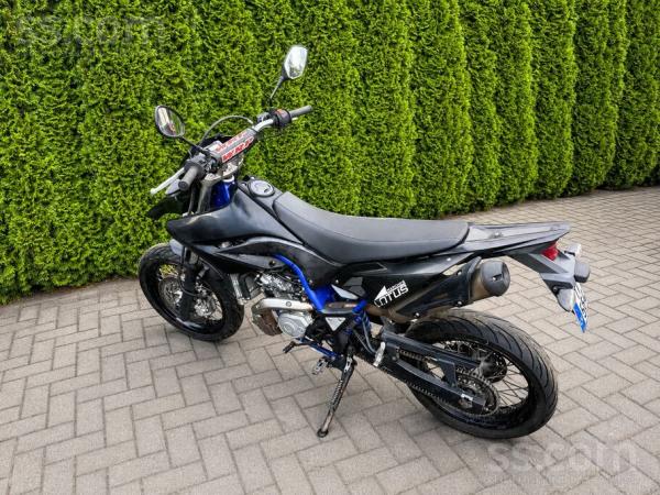 Yamaha WR 125X 2013 in Riga, with an engine capacity of 0.13 L and mileage of 0 thousand km for 1900 €, photo 4 on AUTOMOTO.COM.LV