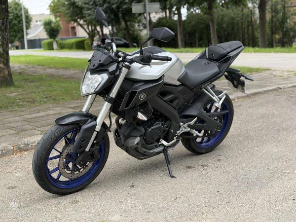 Yamaha WR 125X 2014 in Mazeikiai, with an engine capacity of 0.13 L and mileage of 22 thousand km for 1950 €, photo 4 on AUTOMOTO.COM.LV