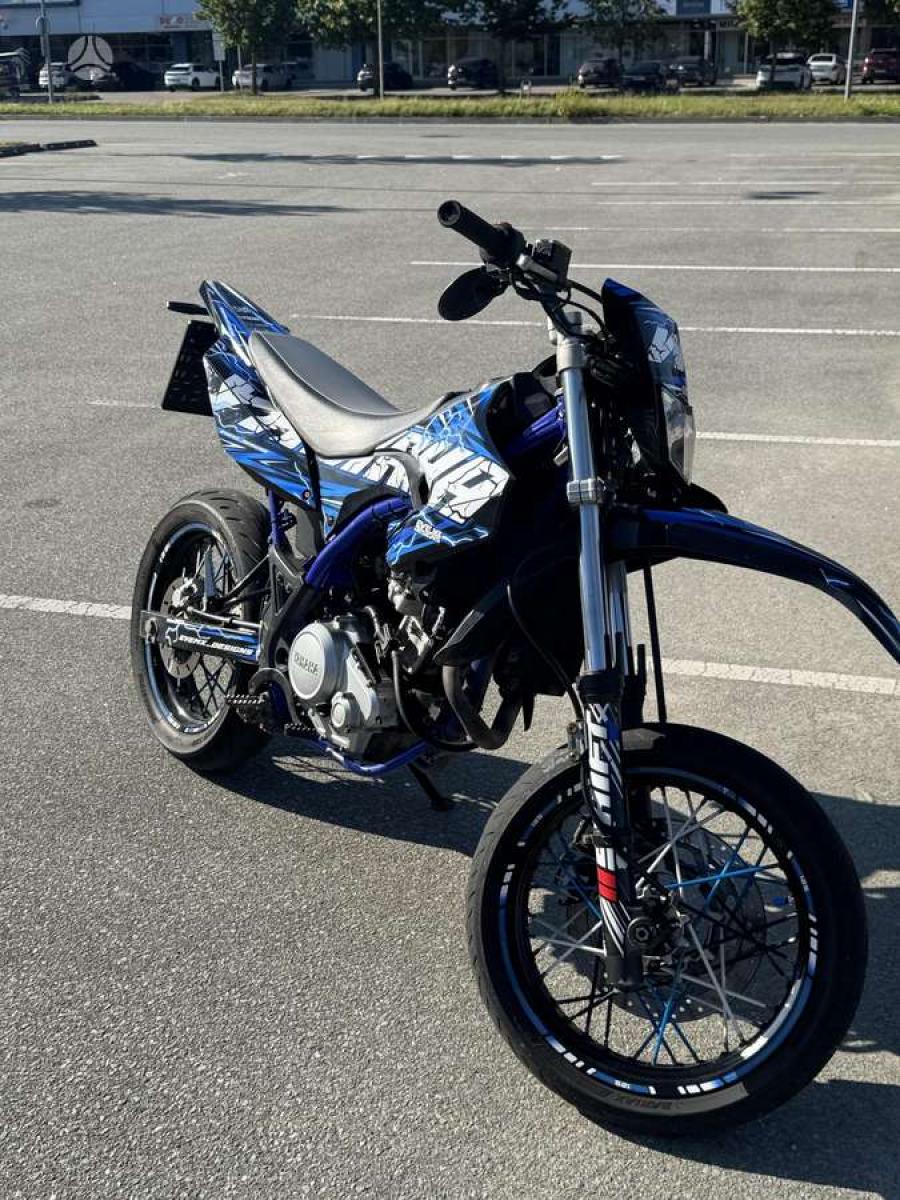 Yamaha WR 125X 2015 Klaipėda, ar dzinēja tilpumu 0.13 L un nobraukumu 18 tūkst. km par 2699 €, foto 4 vietnē AUTOMOTO.COM.LV