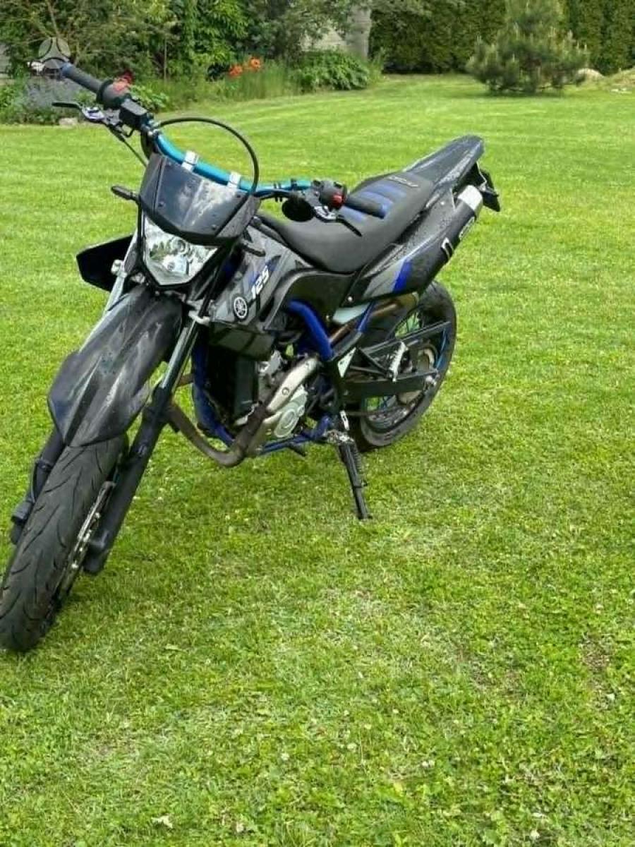 Ямаха WR 125X 2017 в Вильнюс, объемом двигателя 0.13 л и пробегом 18 тыс. км за 2500 €, фото 1 на AUTOMOTO.COM.LV