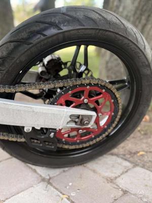Yamaha WR 125X 2019 in Vilkaviskis, with an engine capacity of 0.13 L and mileage of 18 thousand km for 2300 €, photo 12 on AUTOMOTO.COM.LV