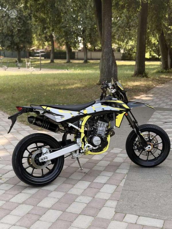 Ямаха WR 125X 2020 в Вилкавишкис, объемом двигателя 0.13 л и пробегом 20 тыс. км за 2350 €, фото 2 на AUTOMOTO.COM.LV