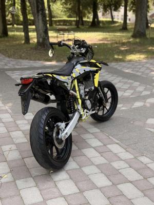 Ямаха WR 125X 2020 в Вилкавишкис, объемом двигателя 0.13 л и пробегом 20 тыс. км за 2350 €, фото 4 на AUTOMOTO.COM.LV