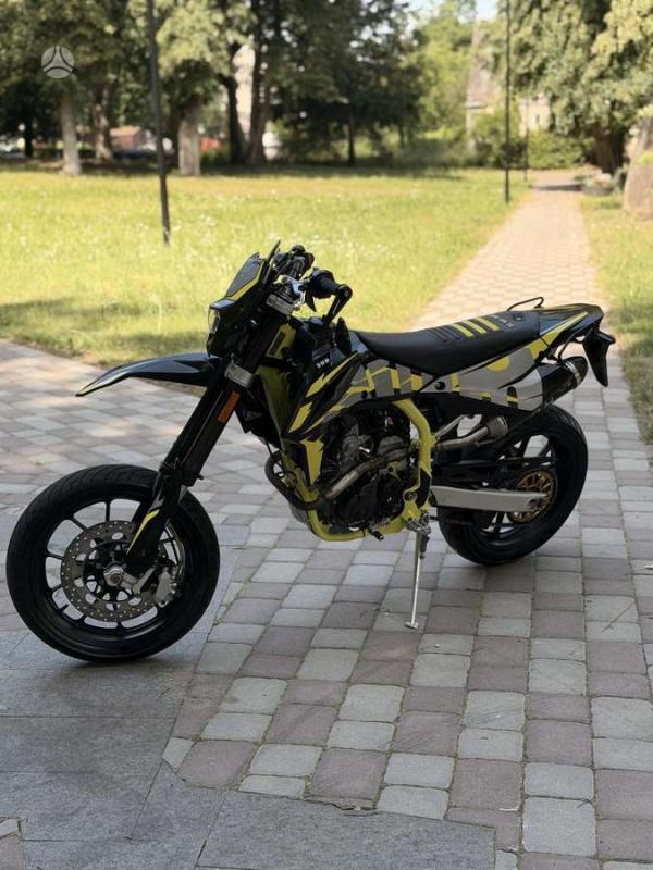 Ямаха WR 125X 2020 в Вилкавишкис, объемом двигателя 0.13 л и пробегом 20 тыс. км за 2350 €, фото 5 на AUTOMOTO.COM.LV