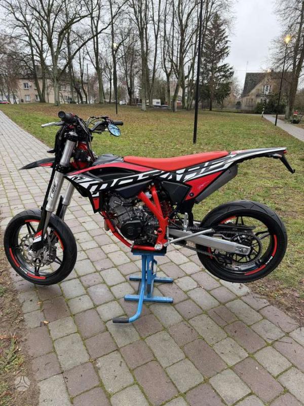 Yamaha WR 125X 2021 Vilkaviškis, ar dzinēja tilpumu 0.13 L un nobraukumu 10 tūkst. km par 2650 €, foto 6 vietnē AUTOMOTO.COM.LV