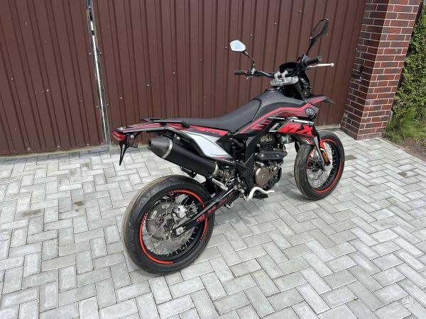 Ямаха WR 125X 2022 в Каунас, объемом двигателя 0.13 л и пробегом 21 тыс. км за 1750 €, фото 8 на AUTOMOTO.COM.LV