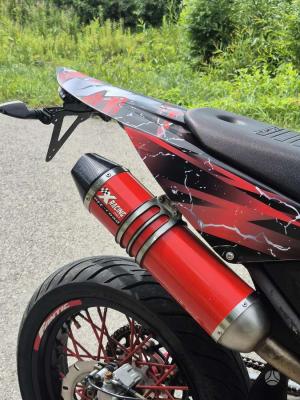 Yamaha WR 125X 2022 in Prienai, with an engine capacity of 0.13 L and mileage of 20 thousand km for 2499 €, photo 13 on AUTOMOTO.COM.LV
