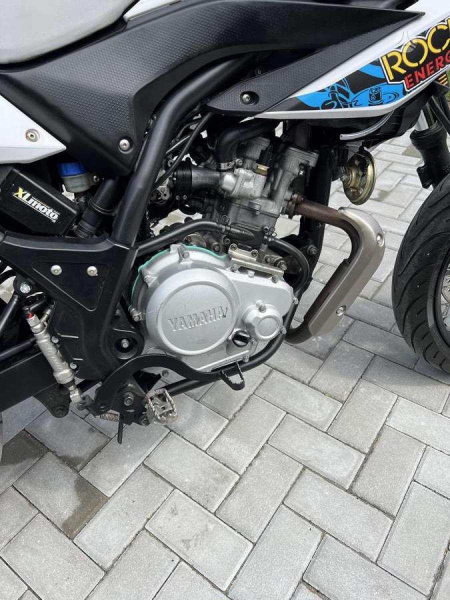 White Yamaha WR 125X 2011 in Kaunas, with an engine capacity of 0.13 L and mileage of 22 thousand km for 1950 €, photo 14 on AUTOMOTO.COM.LV