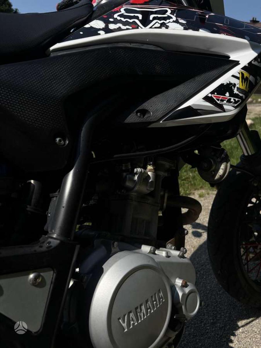 Белый Ямаха WR 125X 2012 в Кретинга, объемом двигателя 0.13 л и пробегом 27 тыс. км за 2400 €, фото 12 на AUTOMOTO.COM.LV