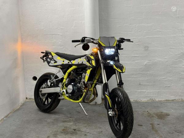 Yellow Yamaha WR 125X 2021 in Marijampole, with an engine capacity of 0.13 L and mileage of 36 thousand km for 1950 €, photo 1 on AUTOMOTO.COM.LV
