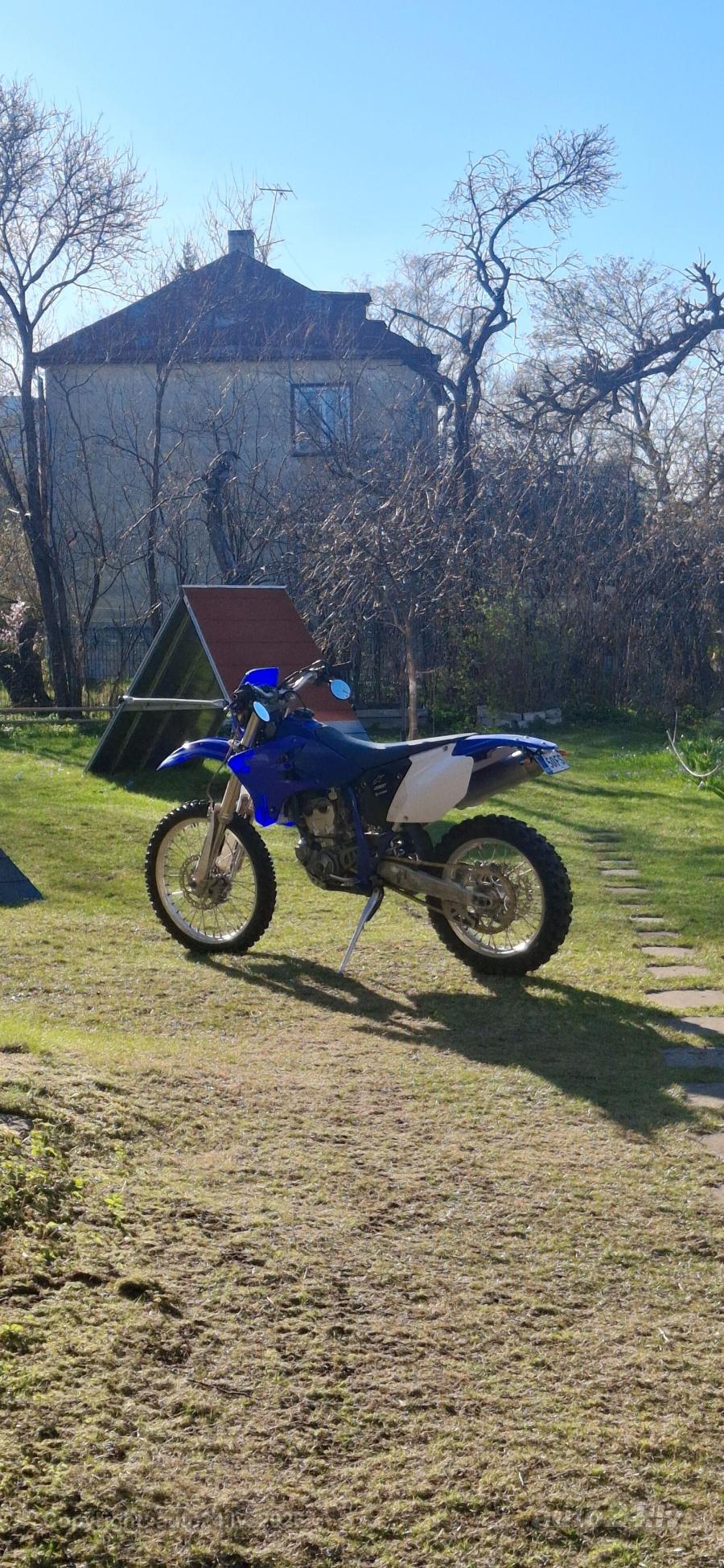 Синий Ямаха WR 250F 2006 в Таллин, объемом двигателя 0.25 л и пробегом 6 тыс. км за 2700 €, фото 1 на AUTOMOTO.COM.LV