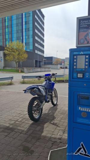 Синий Ямаха WR 250F 2006 в Таллин, объемом двигателя 0.25 л и пробегом 6 тыс. км за 2700 €, фото 3 на AUTOMOTO.COM.LV