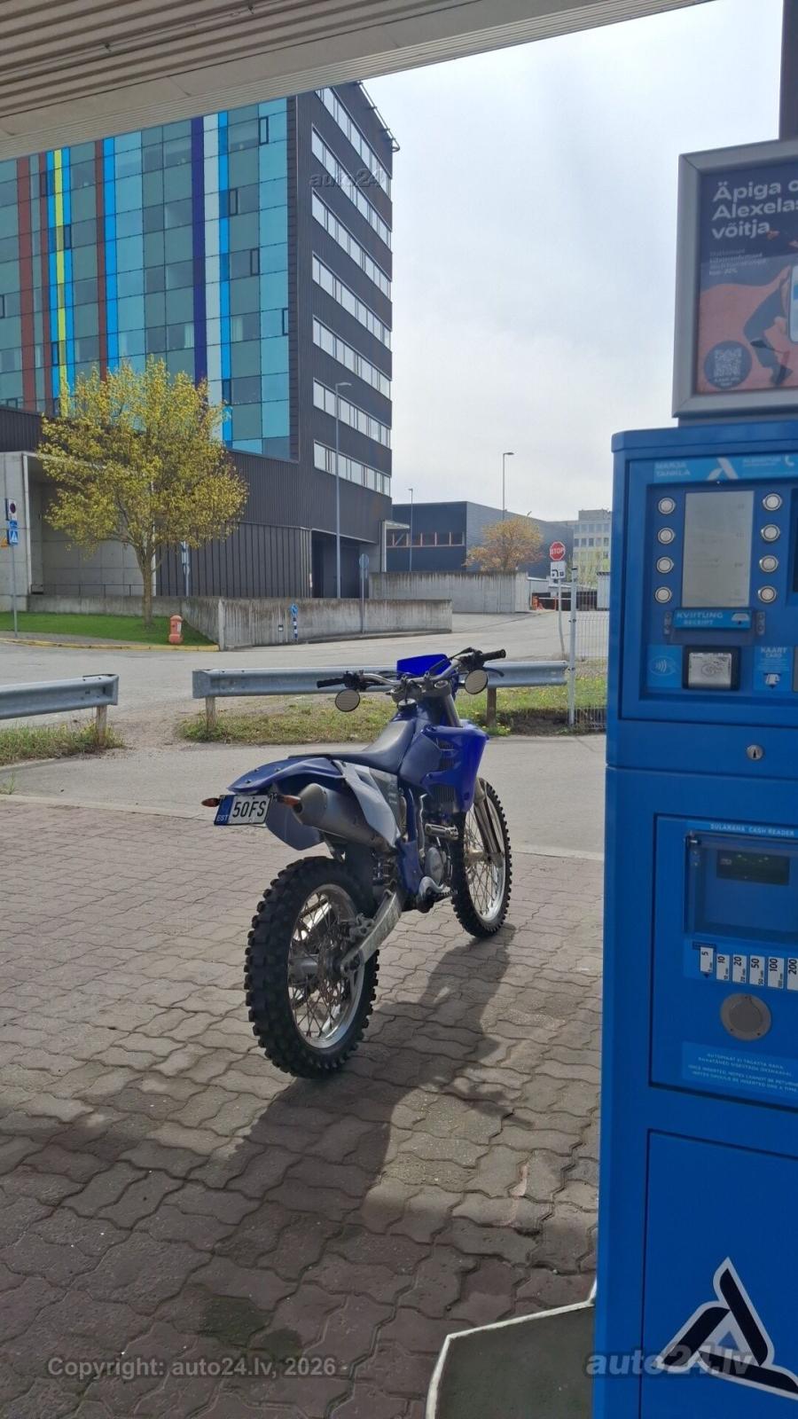 Синий Ямаха WR 250F 2006 в Таллин, объемом двигателя 0.25 л и пробегом 6 тыс. км за 2700 €, фото 3 на AUTOMOTO.COM.LV