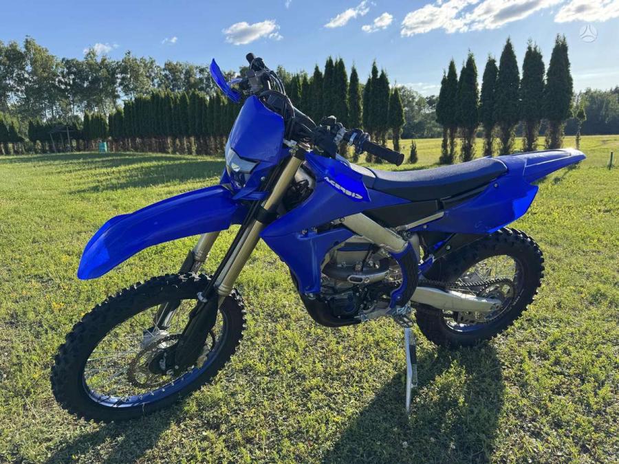 Синий Ямаха WR 450F 2022 в Вильнюс, объемом двигателя 0.45 л и пробегом 23 тыс. км за 6500 €, фото 1 на AUTOMOTO.COM.LV