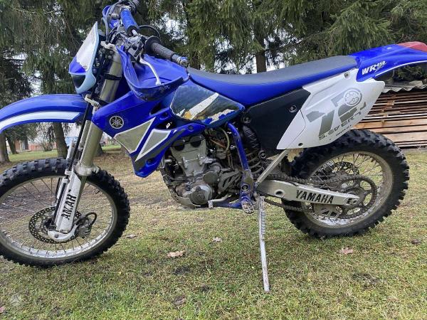 Yamaha WR 450F 2003 Ukmergė, ar dzinēja tilpumu 0.45 L un nobraukumu 12 tūkst. km par 1800 €, foto 1 vietnē AUTOMOTO.COM.LV