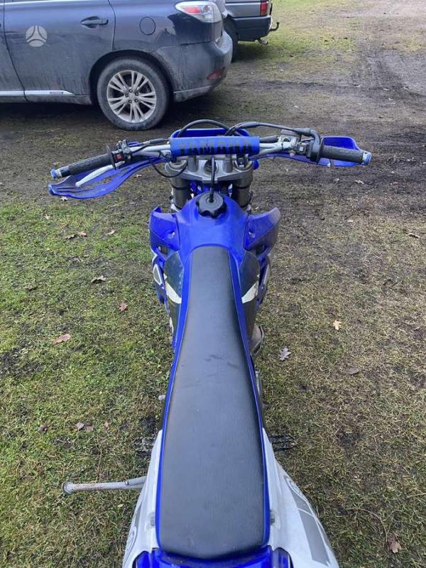 Yamaha WR 450F 2003 Ukmergė, ar dzinēja tilpumu 0.45 L un nobraukumu 12 tūkst. km par 1800 €, foto 5 vietnē AUTOMOTO.COM.LV