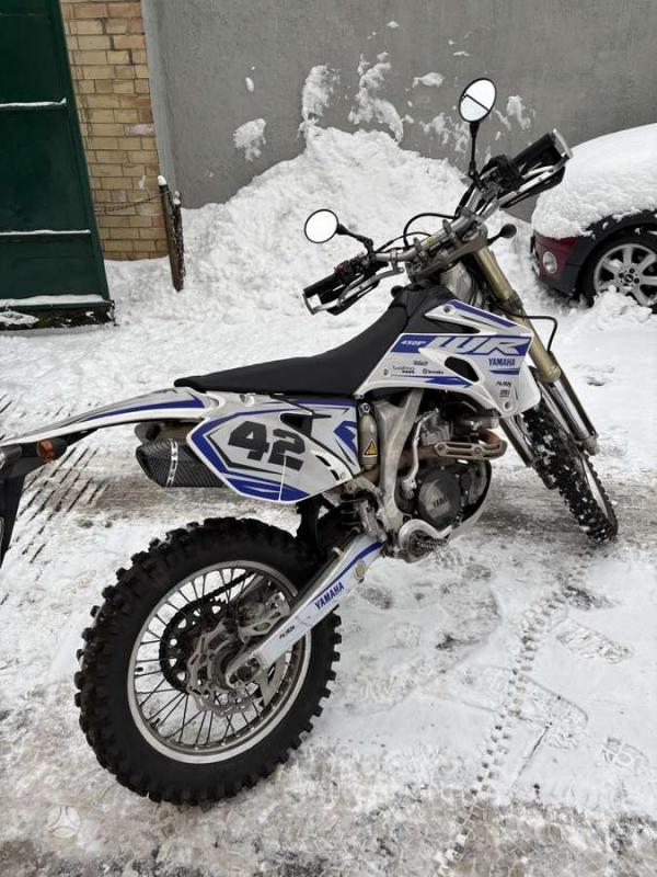 Yamaha WR 450F 2010 in Vilnius, with an engine capacity of 0.45 L and mileage of 17 thousand km for 4500 €, photo 8 on AUTOMOTO.COM.LV
