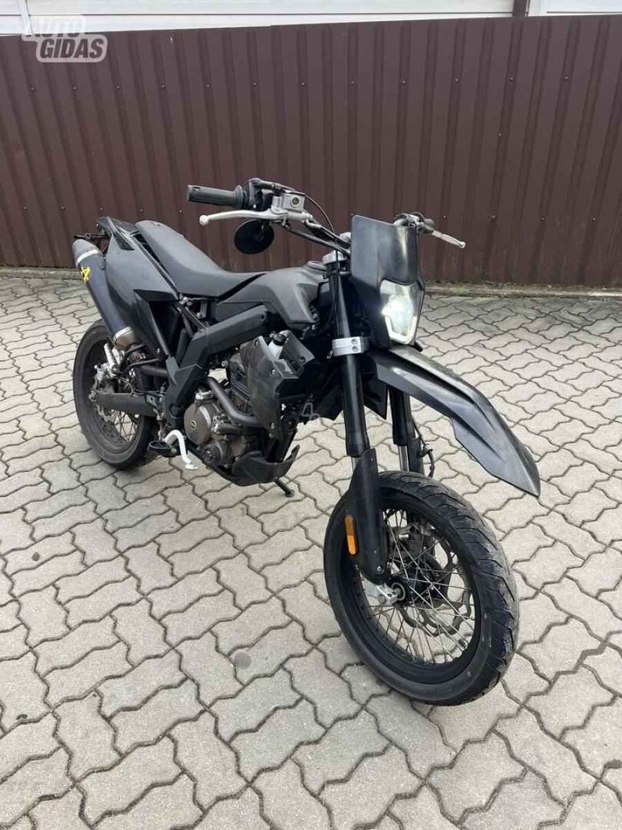 Melns Yamaha WR 2022 Prienai, ar dzinēja tilpumu 0.13 L un nobraukumu 18 tūkst. km par 1230 €, foto 1 vietnē AUTOMOTO.COM.LV