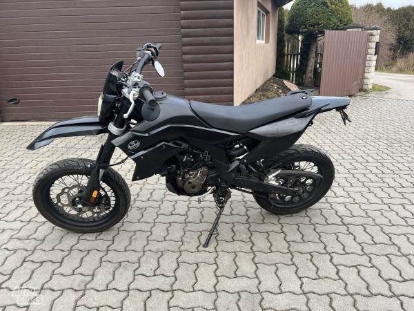 Melns Yamaha WR 2022 Prienai, ar dzinēja tilpumu 0.13 L un nobraukumu 18 tūkst. km par 1230 €, foto 5 vietnē AUTOMOTO.COM.LV