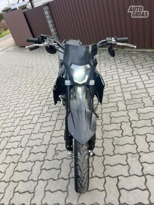 Melns Yamaha WR 2022 Prienai, ar dzinēja tilpumu 0.13 L un nobraukumu 18 tūkst. km par 1230 €, foto 3 vietnē AUTOMOTO.COM.LV