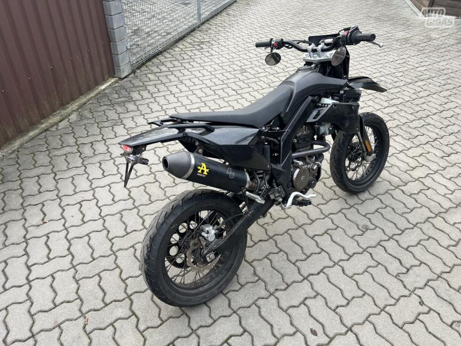 Melns Yamaha WR 2022 Prienai, ar dzinēja tilpumu 0.13 L un nobraukumu 18 tūkst. km par 1230 €, foto 6 vietnē AUTOMOTO.COM.LV