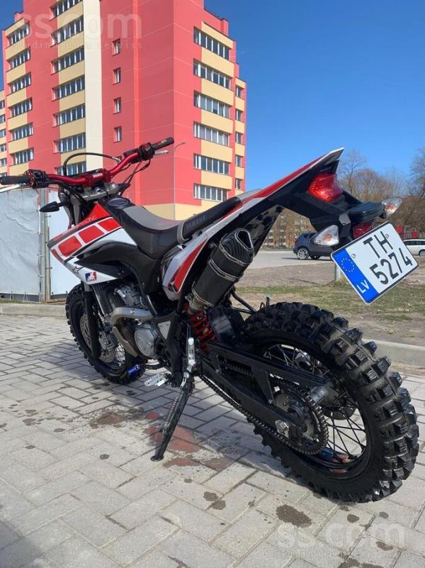 Yamaha WR 2016 Rīga, ar dzinēja tilpumu 0.13 L un nobraukumu 0 tūkst. km par 3200 €, foto 4 vietnē AUTOMOTO.COM.LV