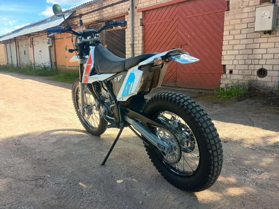 Balts Yamaha WR 2008 Šilalė, ar dzinēja tilpumu 0.25 L un nobraukumu 10 tūkst. km par 3000 €, foto 1 vietnē AUTOMOTO.COM.LV