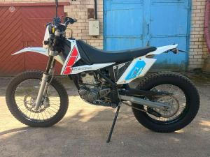 Balts Yamaha WR 2008 Šilalė, ar dzinēja tilpumu 0.25 L un nobraukumu 10 tūkst. km par 3000 €, foto 5 vietnē AUTOMOTO.COM.LV