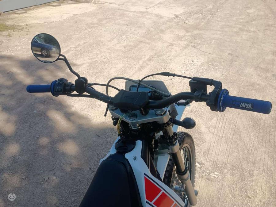 Balts Yamaha WR 2008 Šilalė, ar dzinēja tilpumu 0.25 L un nobraukumu 10 tūkst. km par 3000 €, foto 15 vietnē AUTOMOTO.COM.LV