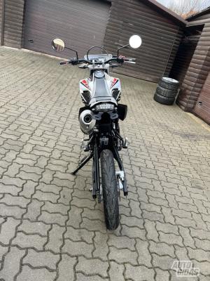 Balts Yamaha WR 2013 Prienai, ar dzinēja tilpumu 0.13 L un nobraukumu 21 tūkst. km par 2250 €, foto 5 vietnē AUTOMOTO.COM.LV