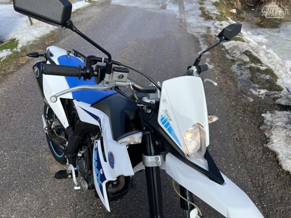 White Yamaha WR 2019 in Prienai, with an engine capacity of 0.13 L and mileage of 14 thousand km for 1650 €, photo 11 on AUTOMOTO.COM.LV