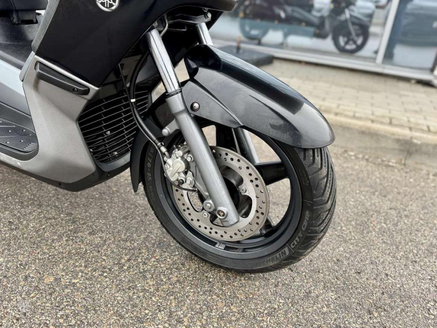 Melns Yamaha X-Max 2009 Viļņa, ar dzinēja tilpumu 0.13 L un nobraukumu 26 tūkst. km par 1999 €, foto 16 vietnē AUTOMOTO.COM.LV