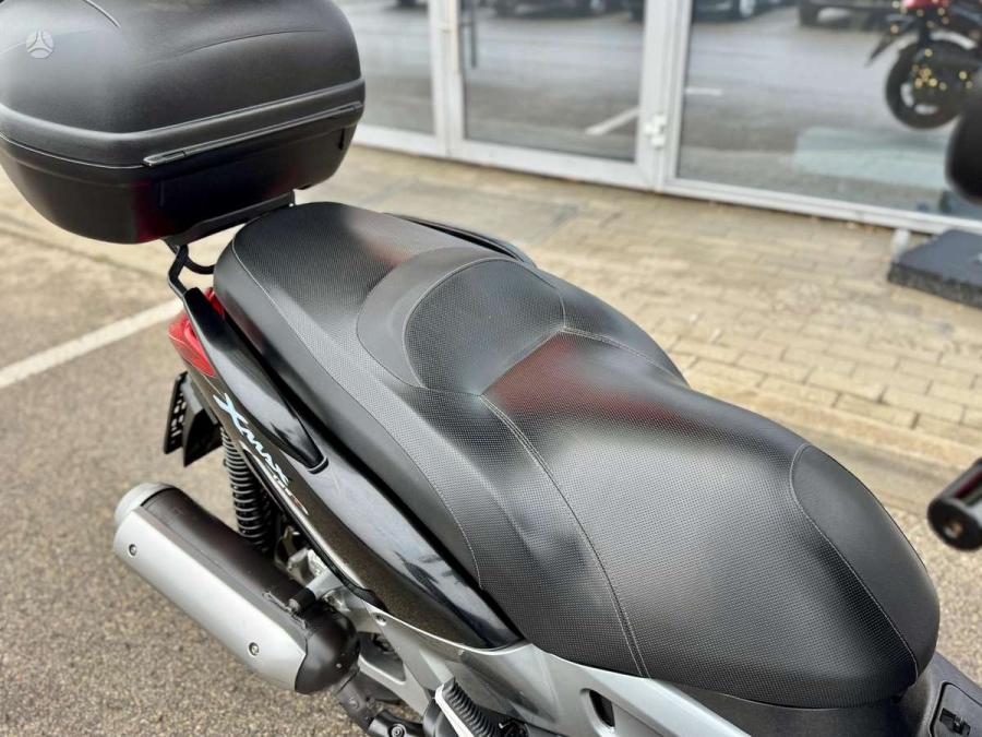 Melns Yamaha X-Max 2009 Viļņa, ar dzinēja tilpumu 0.13 L un nobraukumu 26 tūkst. km par 1999 €, foto 19 vietnē AUTOMOTO.COM.LV