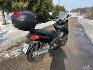 Black Yamaha X-Max 2013 in Zarasai, with an engine capacity of 0.13 L and mileage of 15 thousand km for 1650 €, photo 4 on AUTOMOTO.COM.LV