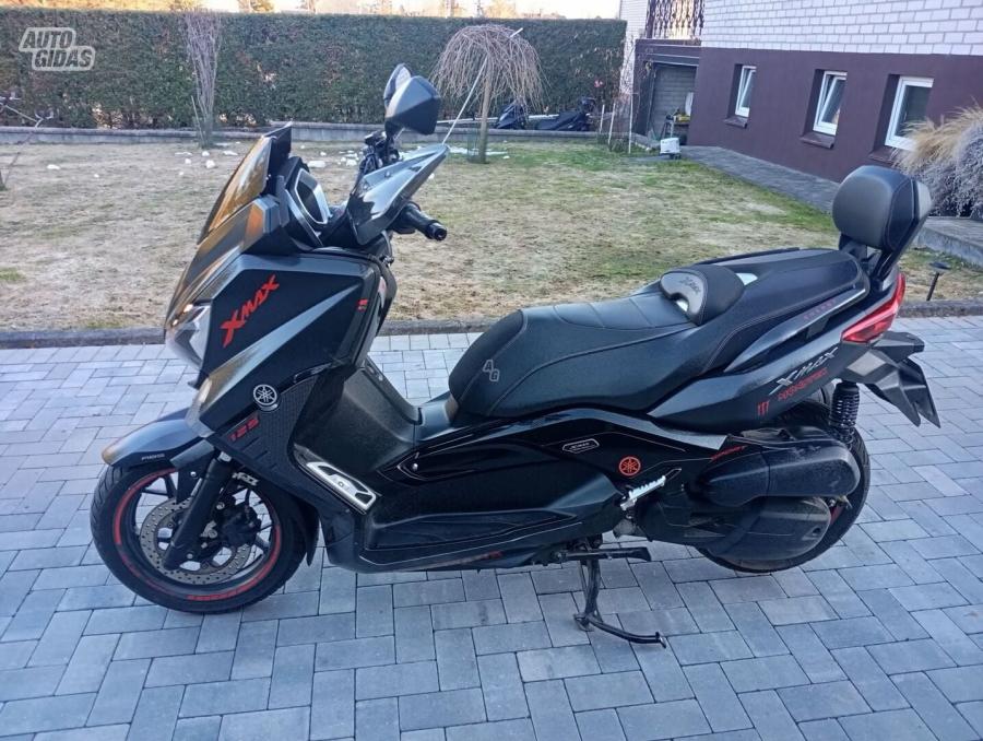 Melns Yamaha X-Max 2016 Kelmė, ar dzinēja tilpumu 0.13 L un nobraukumu 14 tūkst. km par 2650 €, foto 3 vietnē AUTOMOTO.COM.LV