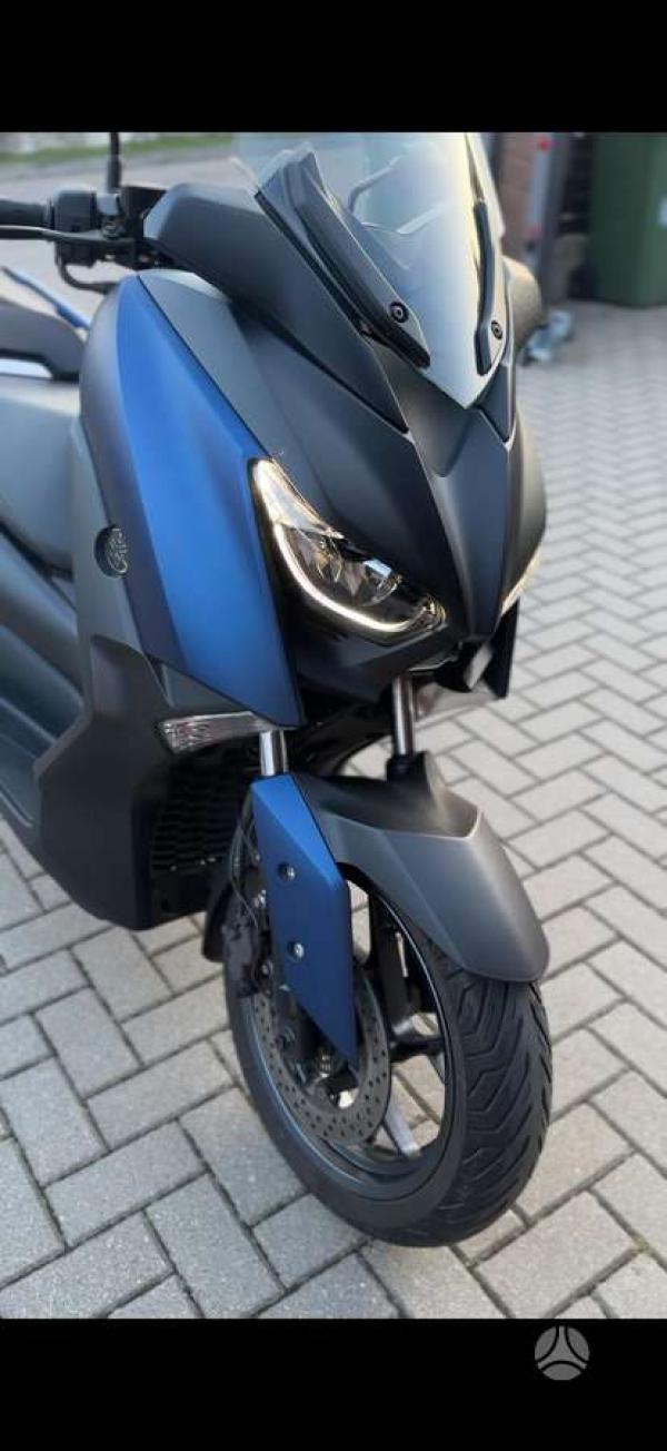 Blue Yamaha X-Max 2018 in Kaunas, with an engine capacity of 0.30 L and mileage of 14 thousand km for 4300 €, photo 2 on AUTOMOTO.COM.LV