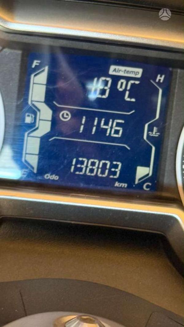 Blue Yamaha X-Max 2018 in Kaunas, with an engine capacity of 0.30 L and mileage of 14 thousand km for 4300 €, photo 3 on AUTOMOTO.COM.LV