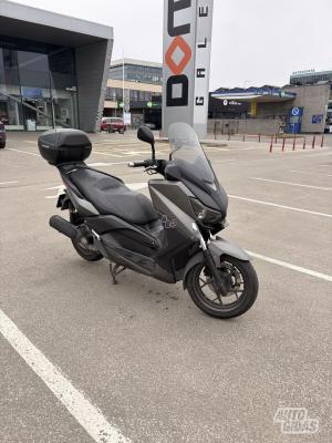 Pelēks Yamaha X-Max 2014 Viļņa, ar dzinēja tilpumu 0.13 L un nobraukumu 49 tūkst. km par 1850 €, foto 6 vietnē AUTOMOTO.COM.LV