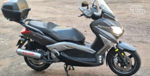 Grey Yamaha X-Max 2014 in Kelme, with an engine capacity of 0.13 L and mileage of 16 thousand km for 2600 €, photo 3 on AUTOMOTO.COM.LV
