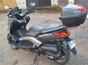 Grey Yamaha X-Max 2014 in Kelme, with an engine capacity of 0.13 L and mileage of 16 thousand km for 2600 €, photo 4 on AUTOMOTO.COM.LV