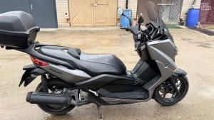 Pelēks Yamaha X-Max 2014 Panevēža, ar dzinēja tilpumu 0.13 L un nobraukumu 22 tūkst. km par 1900 €, foto 8 vietnē AUTOMOTO.COM.LV